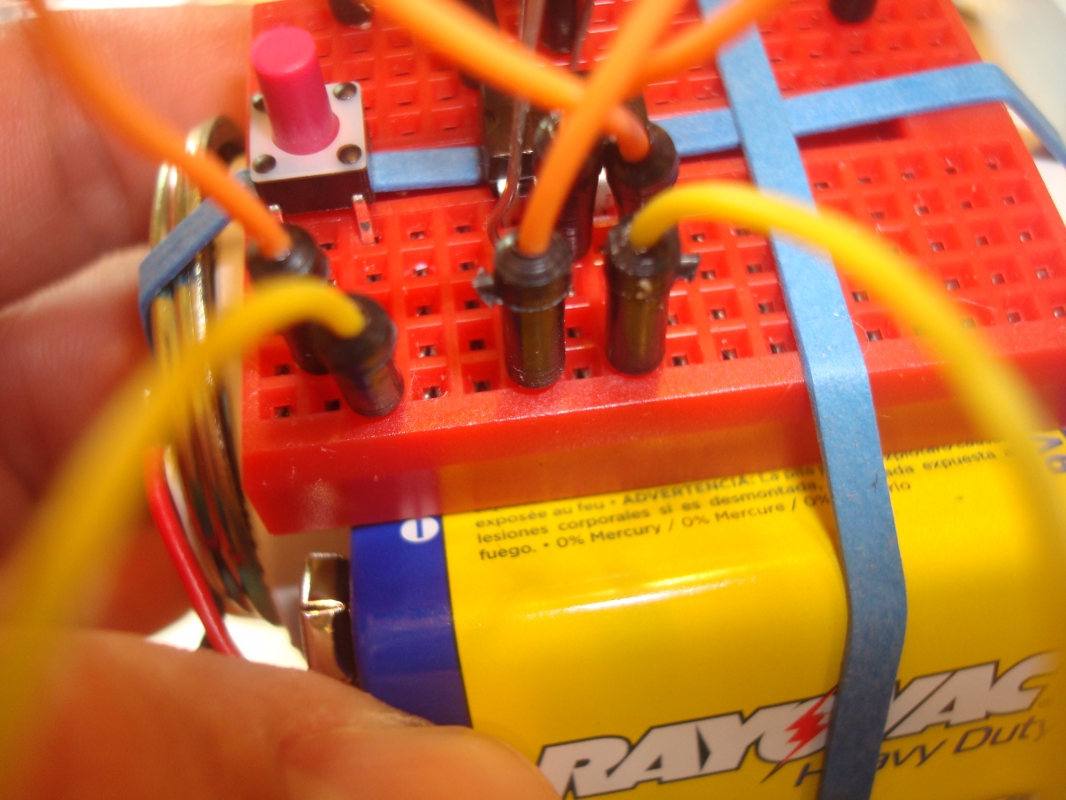 Directions to build the 555 tone generator - MakeICT Wiki